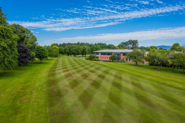 Shandon Park Golf Club - 18Ireland